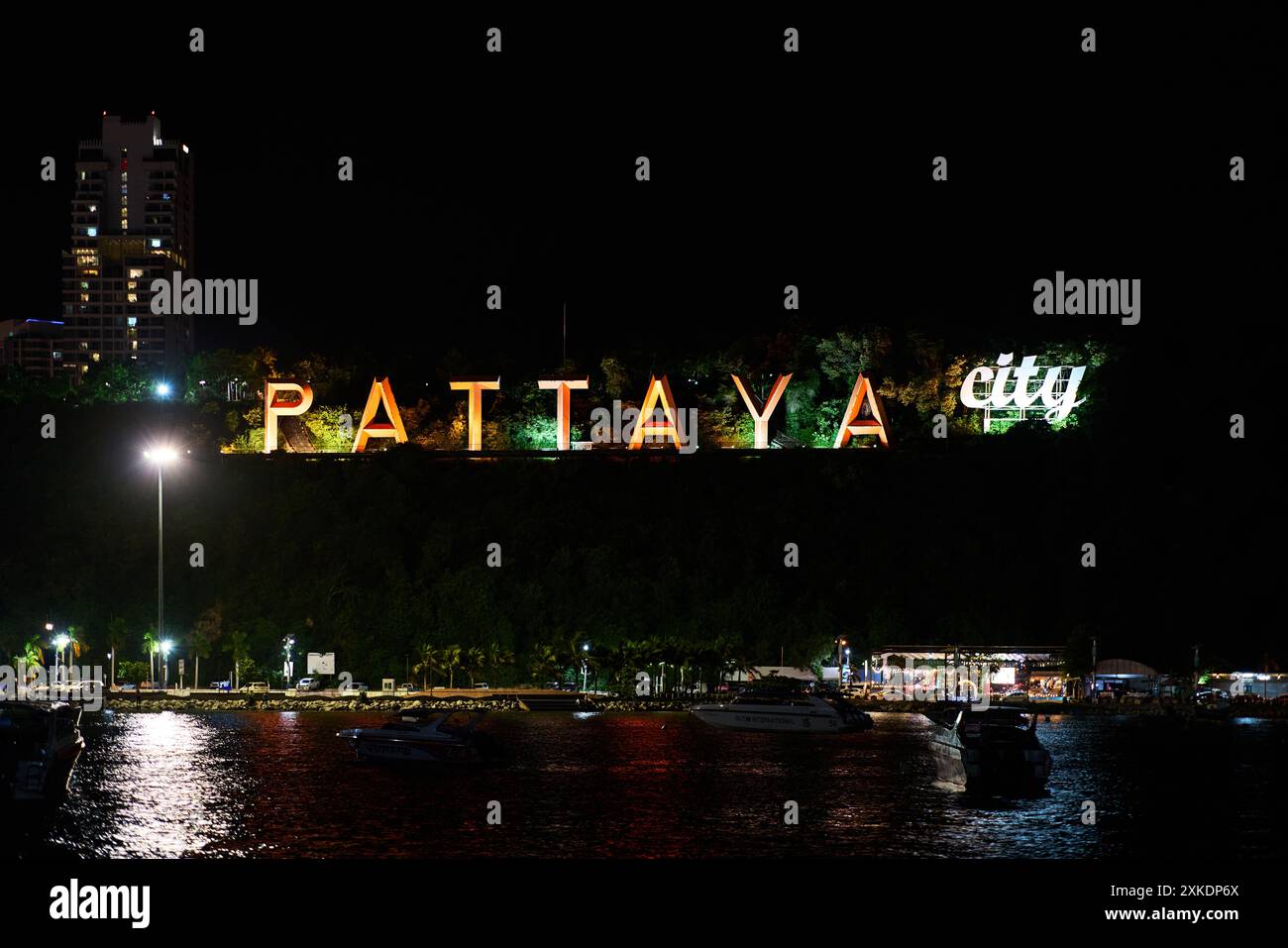 Logotipo De Comercio De Pattaya Pattaya Thailand Travel Stamp. Icon