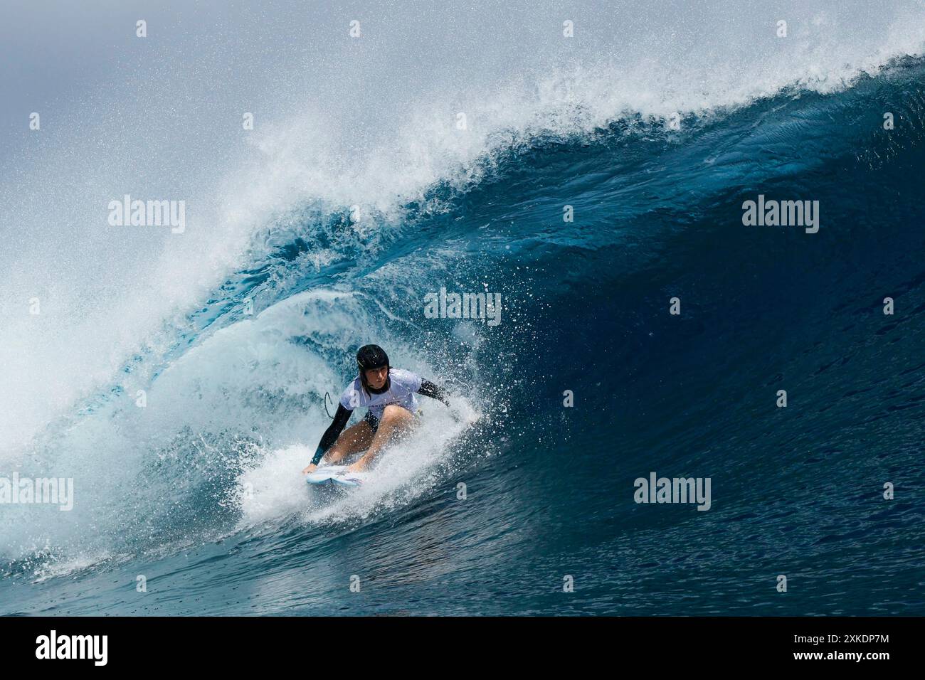 Tahiti, French Polynesian. 21st July, 2024. Australian surfer Molly ...