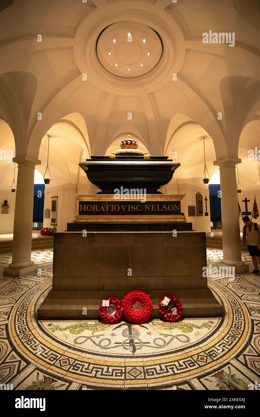 Nelson's tomb in St Paul's Cathedral, London, Uk Stock Photo - Alamy