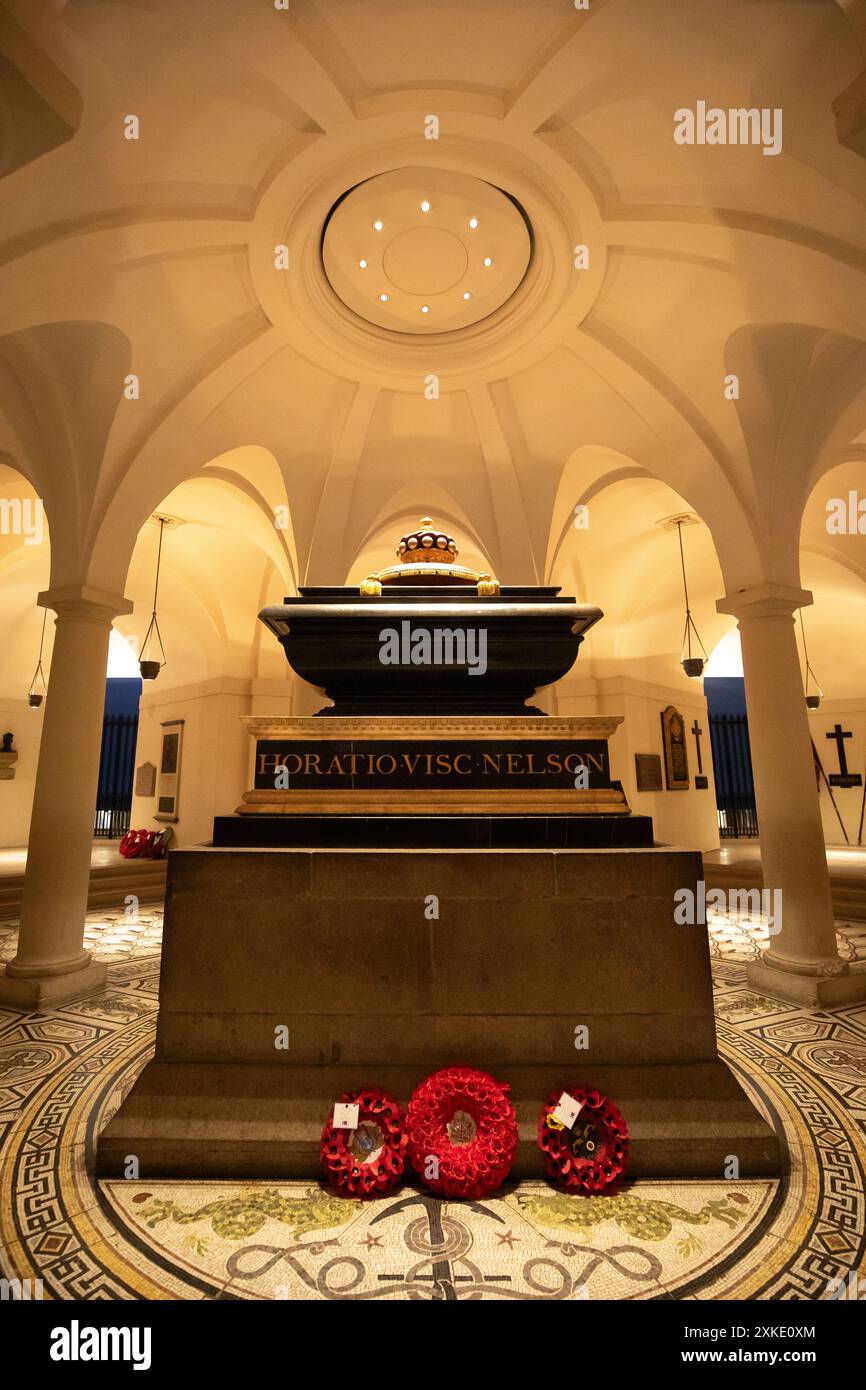 Nelson's tomb in St Paul's Cathedral, London, Uk Stock Photo - Alamy