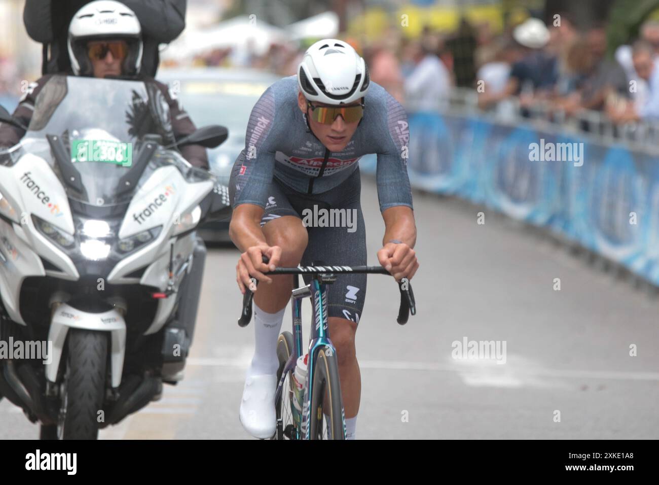 Mathieu van der poel 2024 hi-res stock photography and images - Alamy
