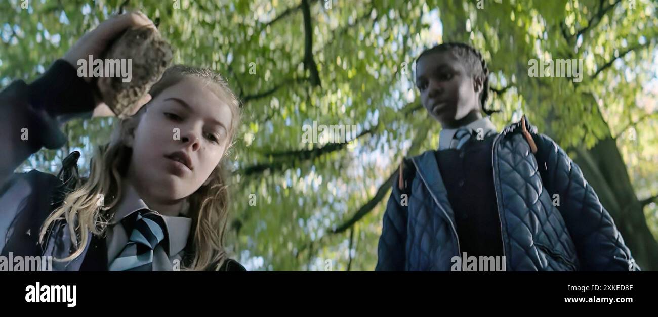 THE WASP, from left: Olivia Juno Cleverley, Leah Mondesir-Simmonds ...