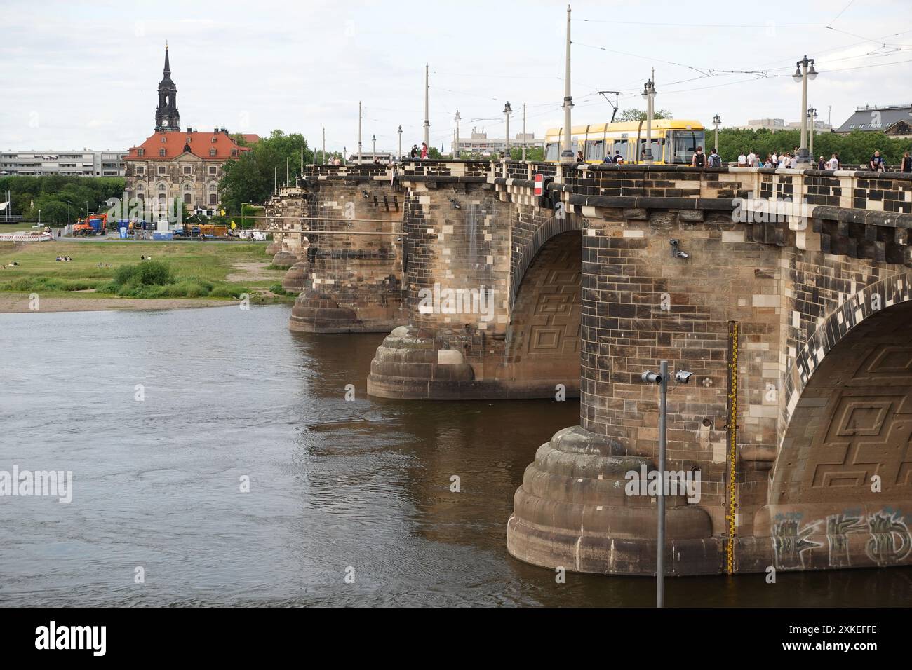 Augustusbruecke bridge hi-res stock photography and images - Alamy