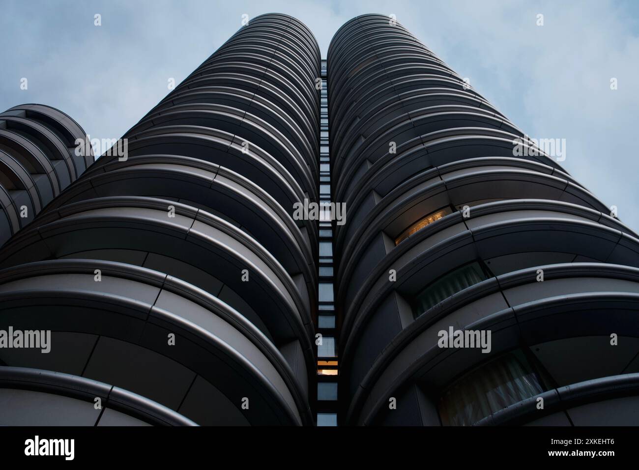Modern office building in Central London Stock Photo - Alamy