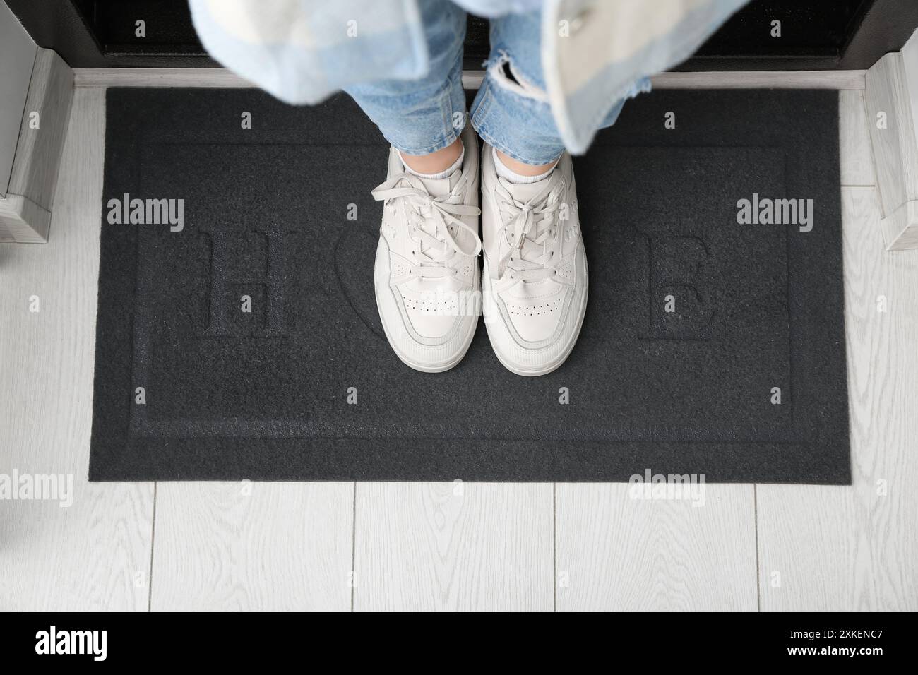 Woman feet legs door light hi-res stock photography and images - Alamy