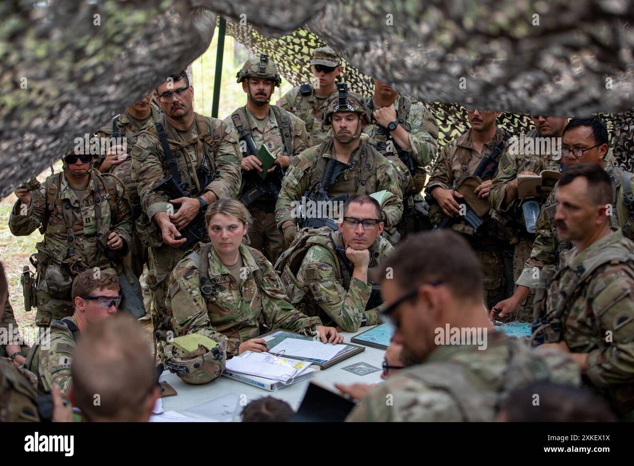 Oregon Army National Guard Soldiers from Task Force Guardian led by the ...