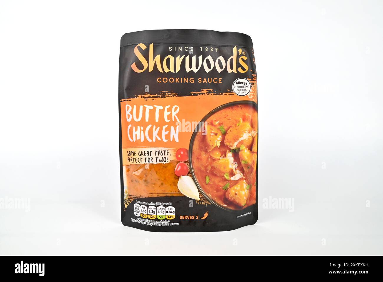 Hot chicken food logo hi-res stock photography and images - Alamy