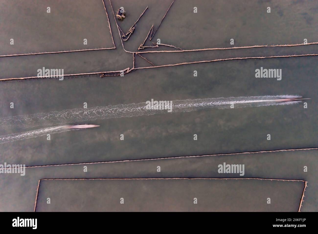 Chuon Lagoon, Hue belongs to the largest lagoon system in Vietnam ...