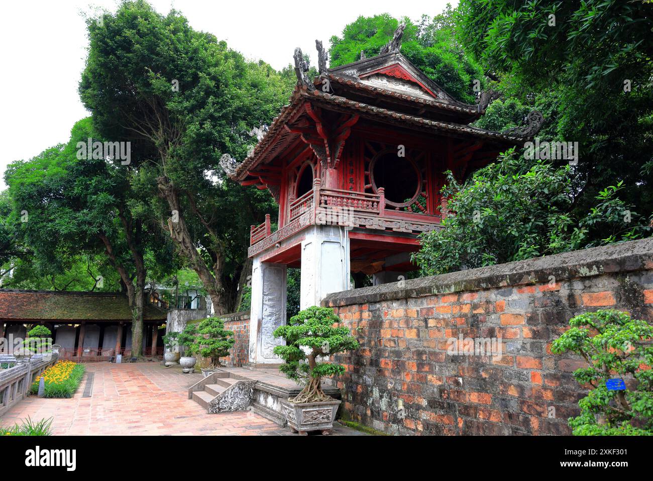 Temple Of Literature (Van Mieu Quoc Tu Giam), a Confucian temple with ...