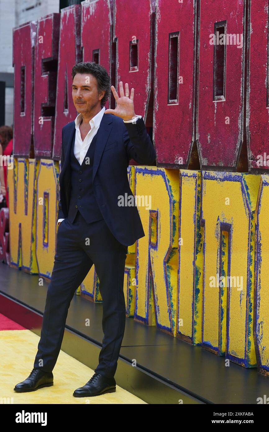 Deadpool wolverine everett hi-res stock photography and images - Alamy