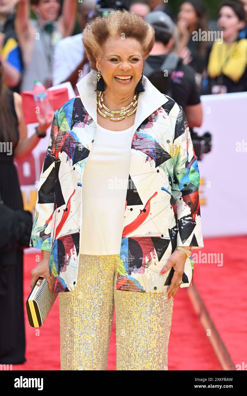Leslie uggams in deadpool hi-res stock photography and images - Alamy
