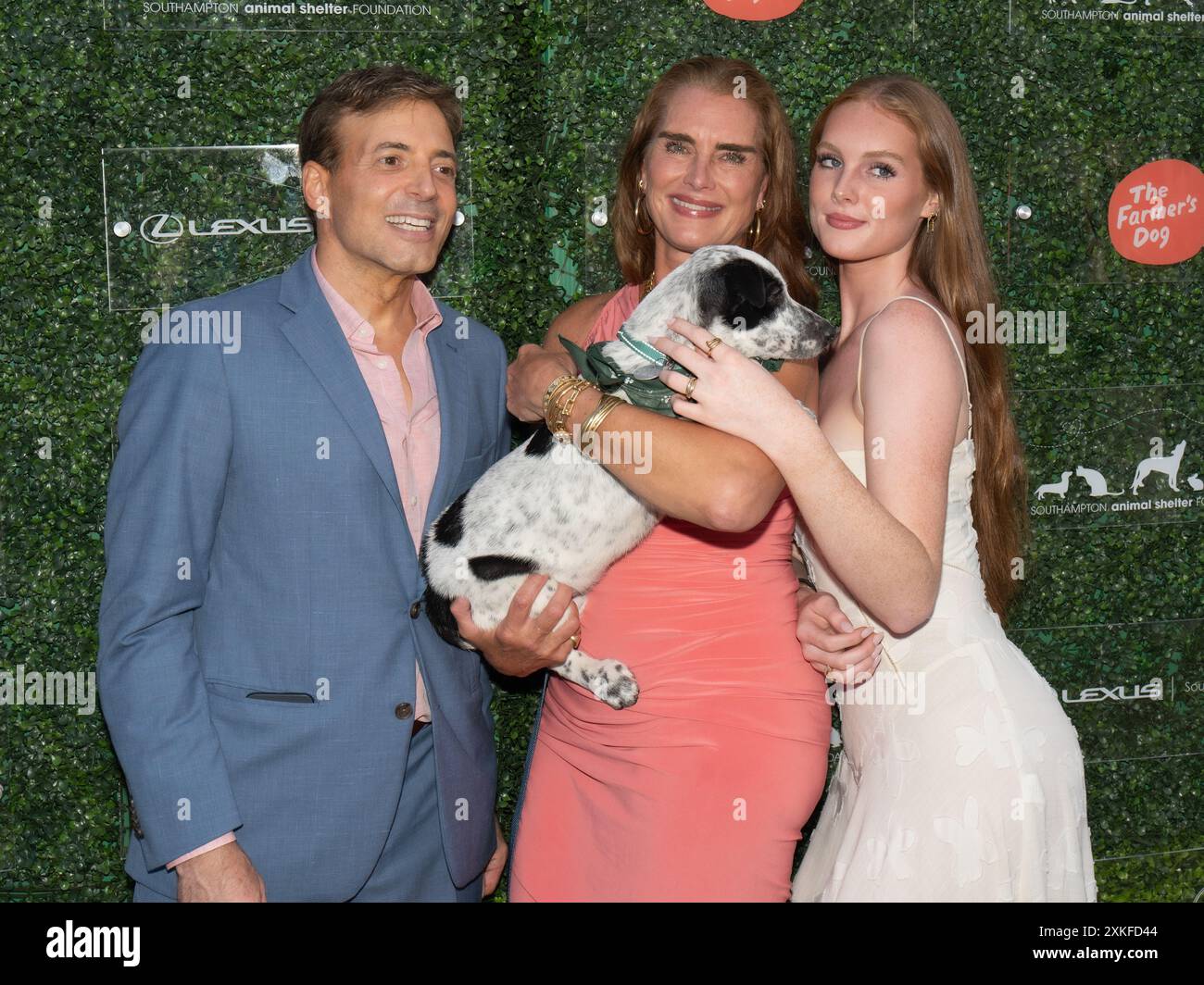 Jordan Lippner, Brooke Shields and Grier Hammond Henchy attends the ...