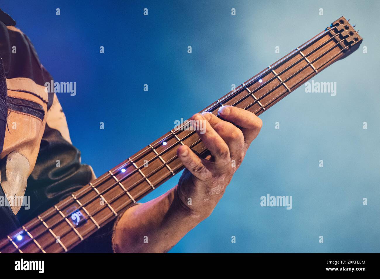 Electric bass played live in pop concert Stock Photo - Alamy