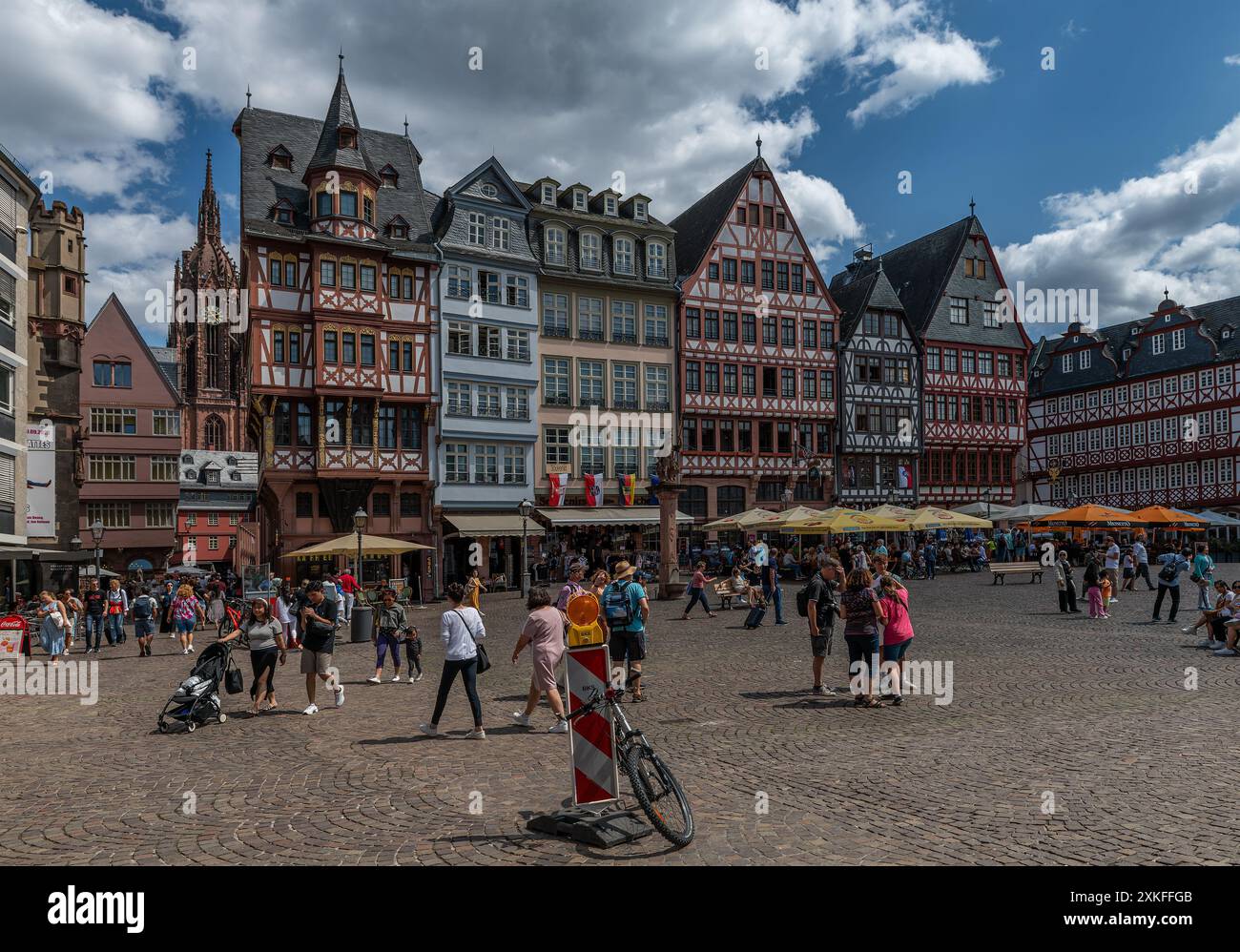View of the Romerberg town square in Frankfurt, Germany Stock Photo - Alamy