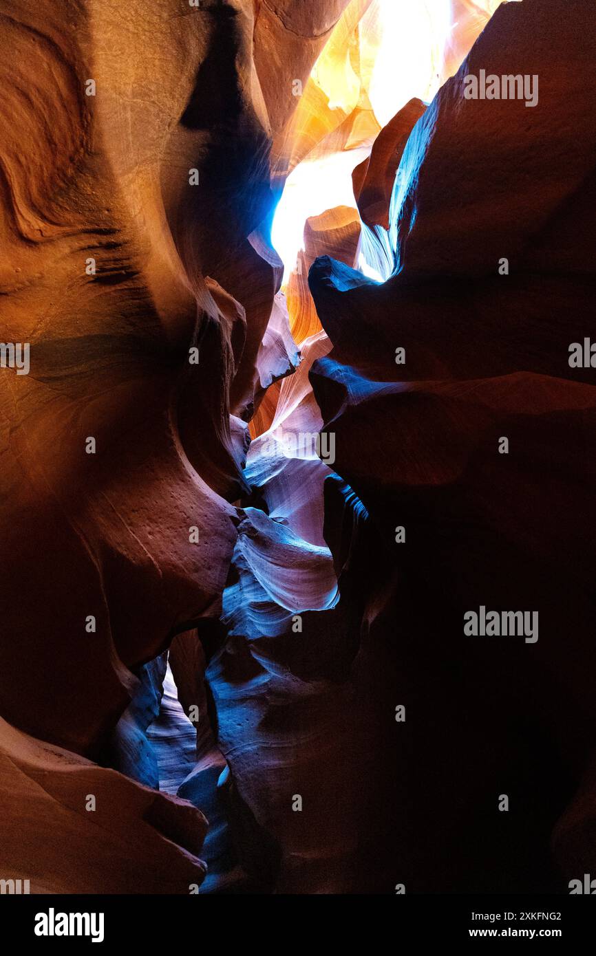 Sandstone rock walls carved by water at the Upper Antelope Canyon ...