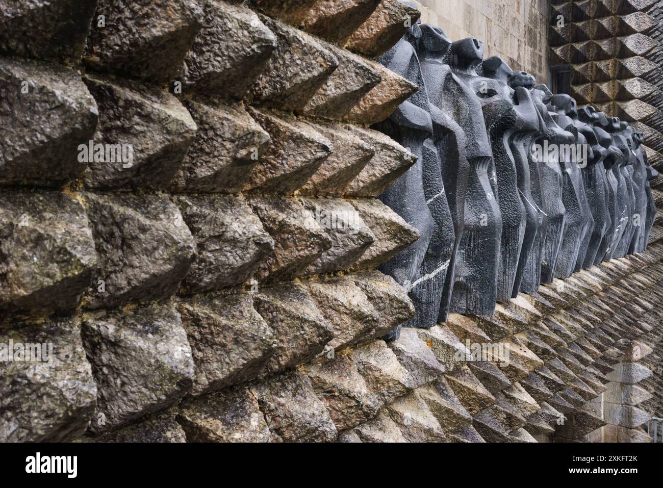 sculptures of the 14 apostles on the façade, sculptor Jorge Oteiza ...