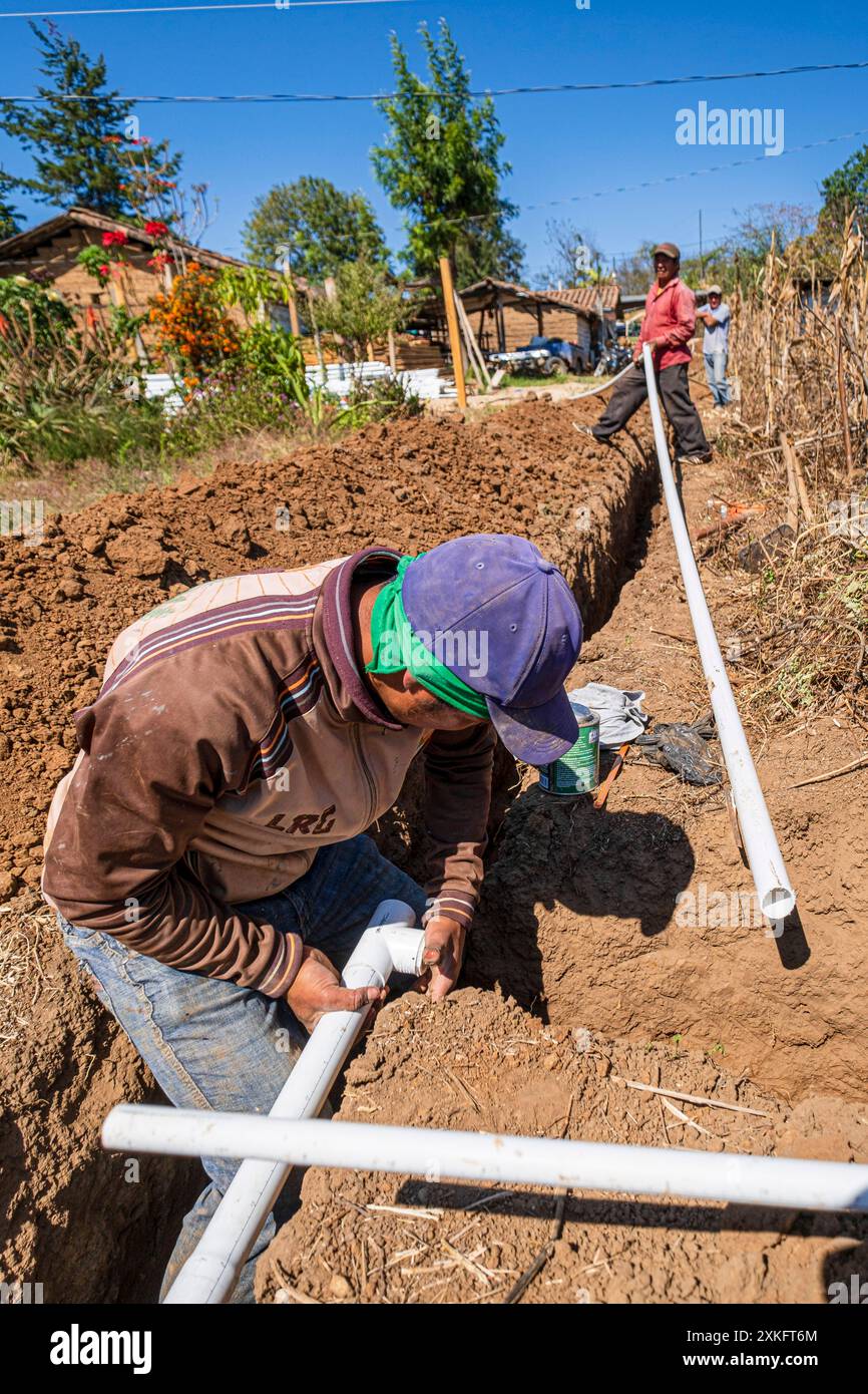 community construction of drinking water pipes, Xullmal, Guatemala ...