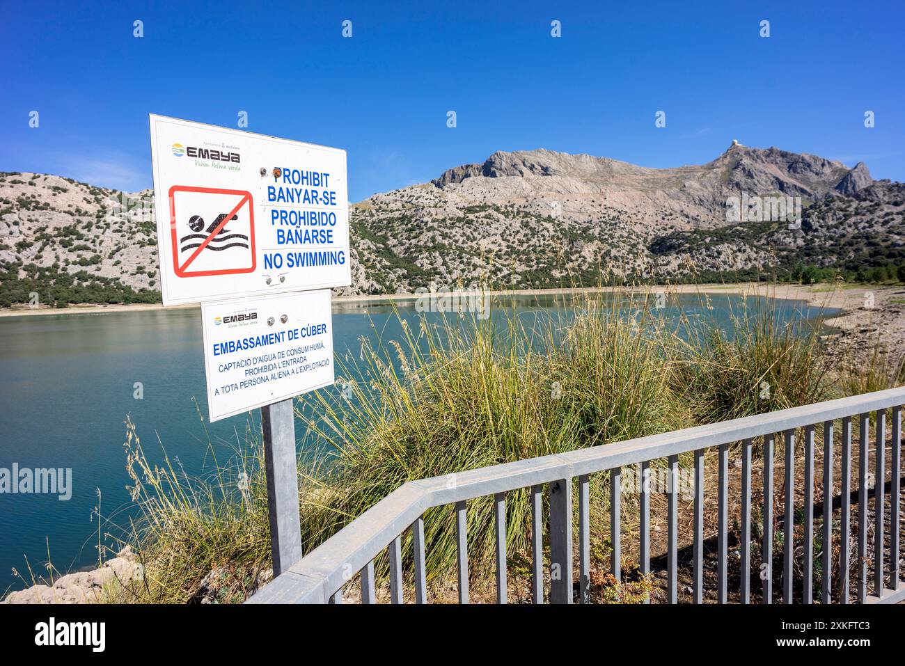 Forest retention sign hi-res stock photography and images - Alamy