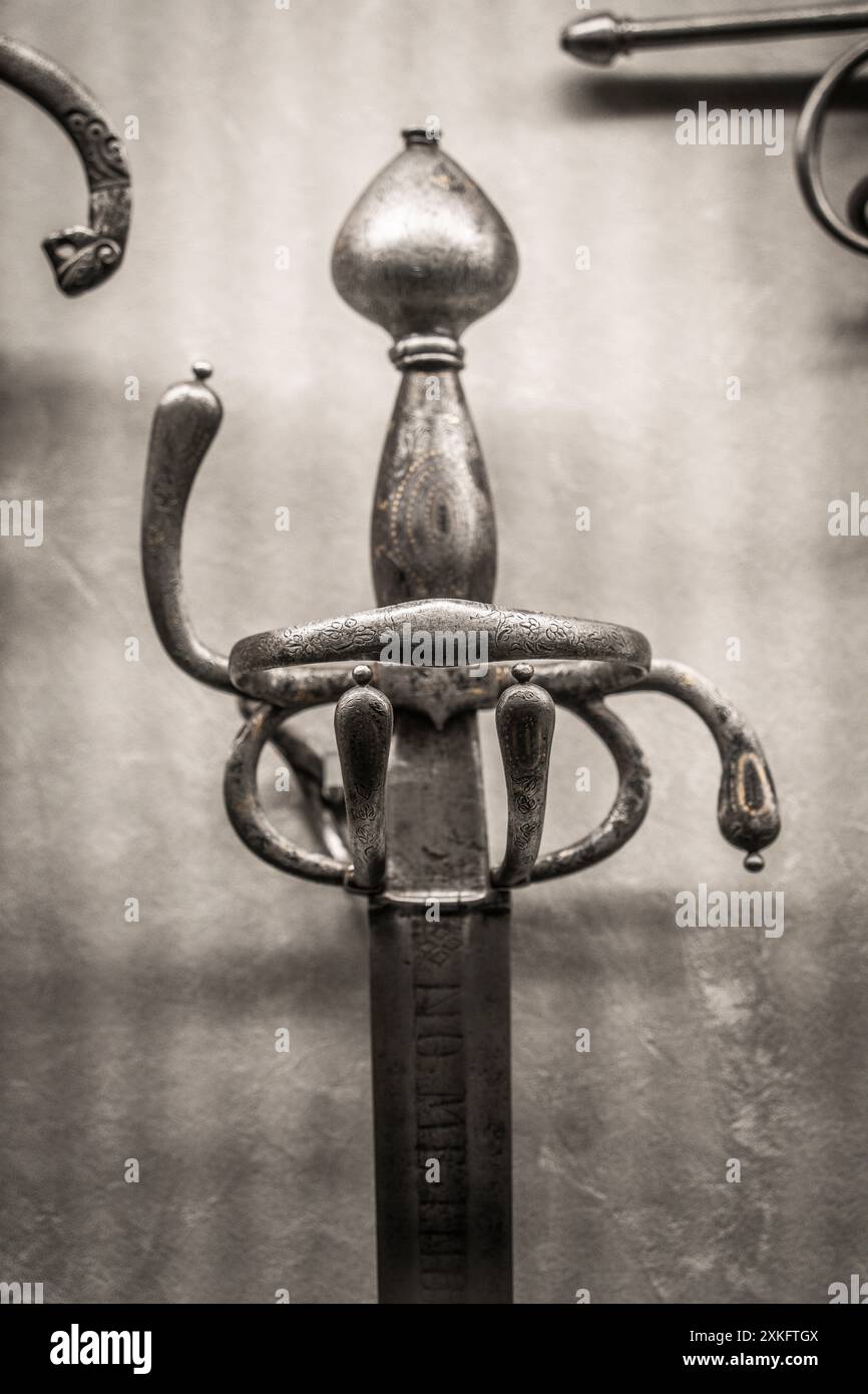 bow sword hilt, 16th century Spanish, Álava Armory Museum, Vitoria ...