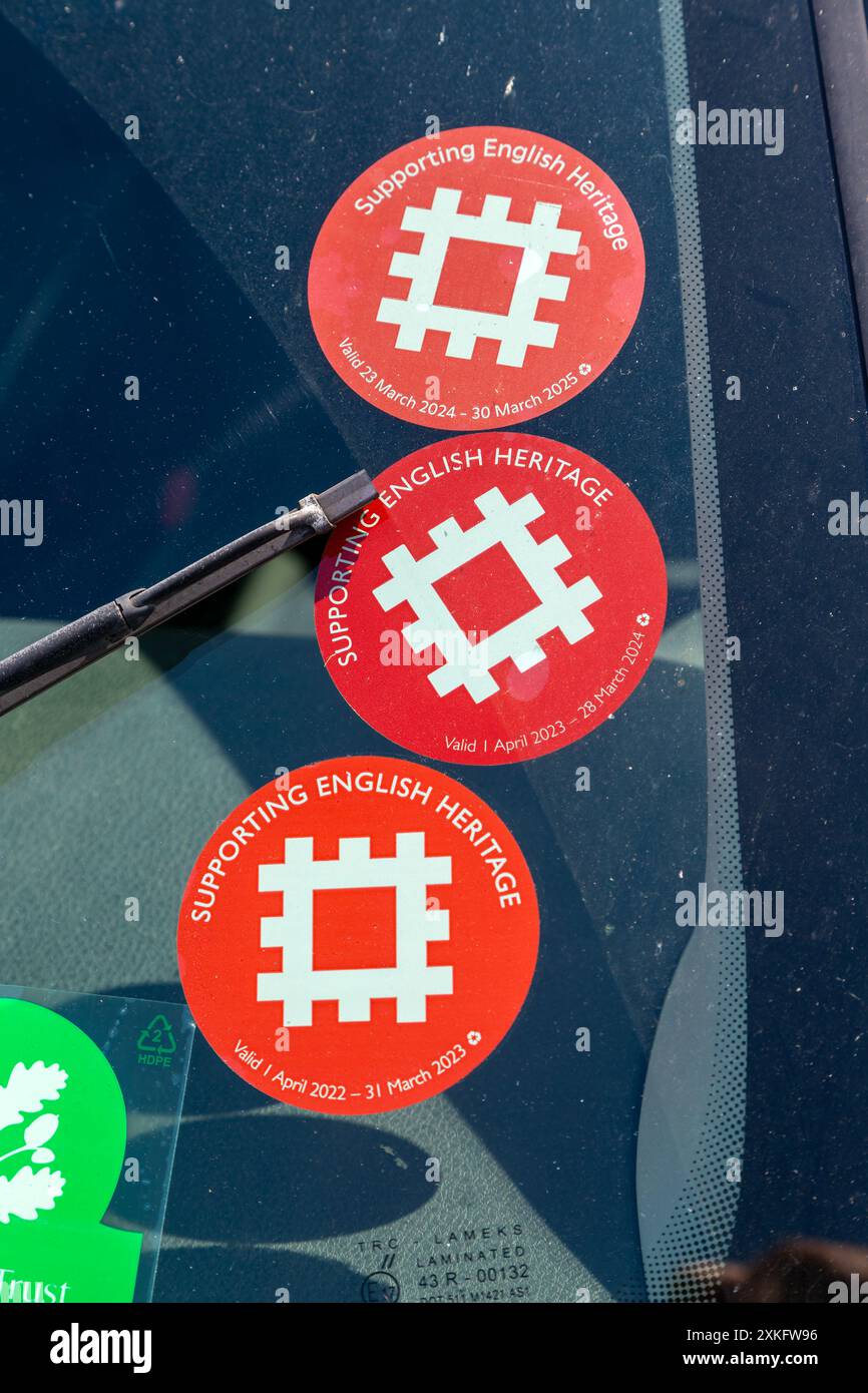 English Heritage car windscreen membership vehicle parking stickers ...