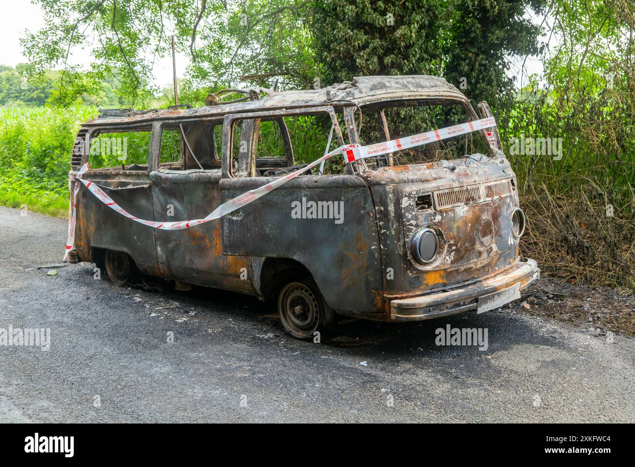 Burnt out VW Volkswagen camper van vehicle destroyed by fire, Fire ...