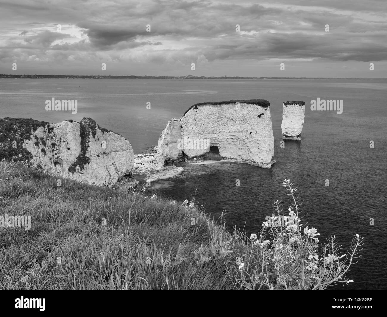 Old Harry B&W Stock Photo - Alamy