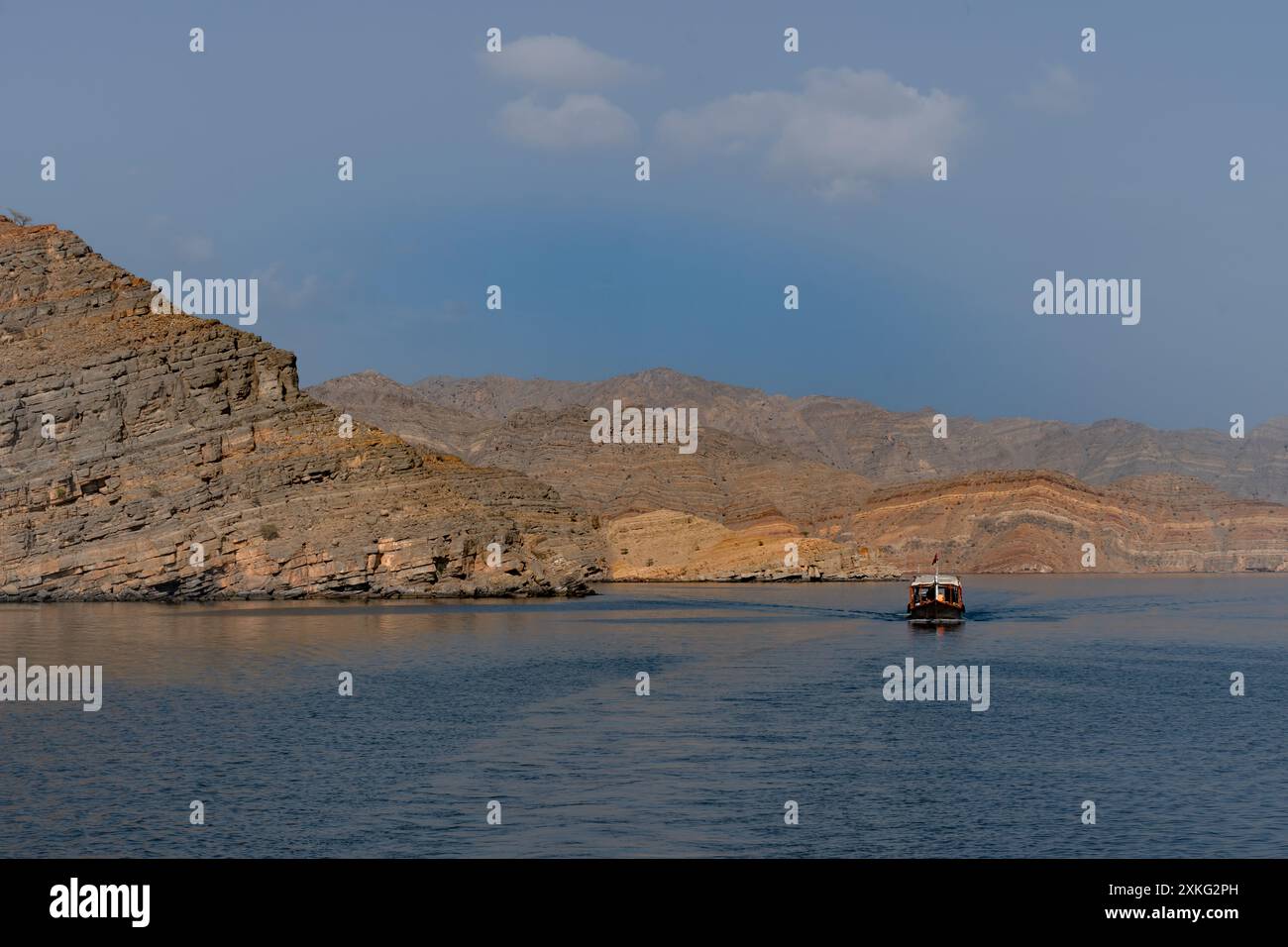 The stunning and glorious Fjords of Oman taken on a boat trip from ...