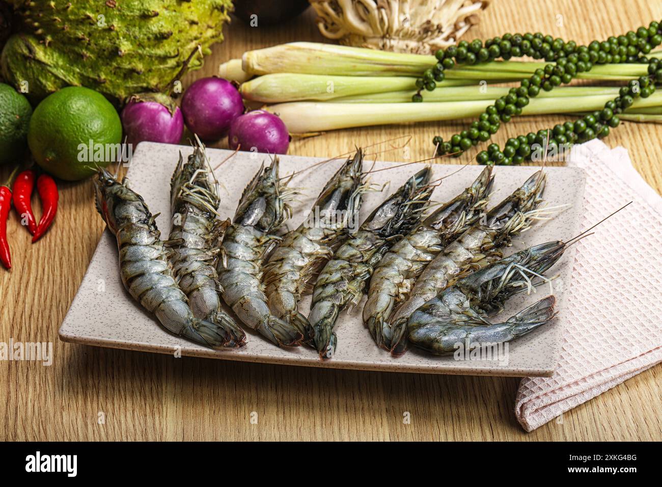 Fresh raw uncooked big tiger prawn Stock Photo - Alamy