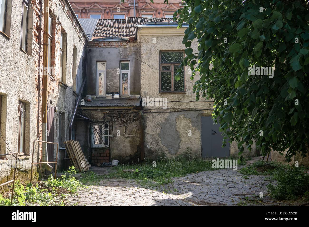 town background, provincial courtyard among old buildings Stock Photo ...