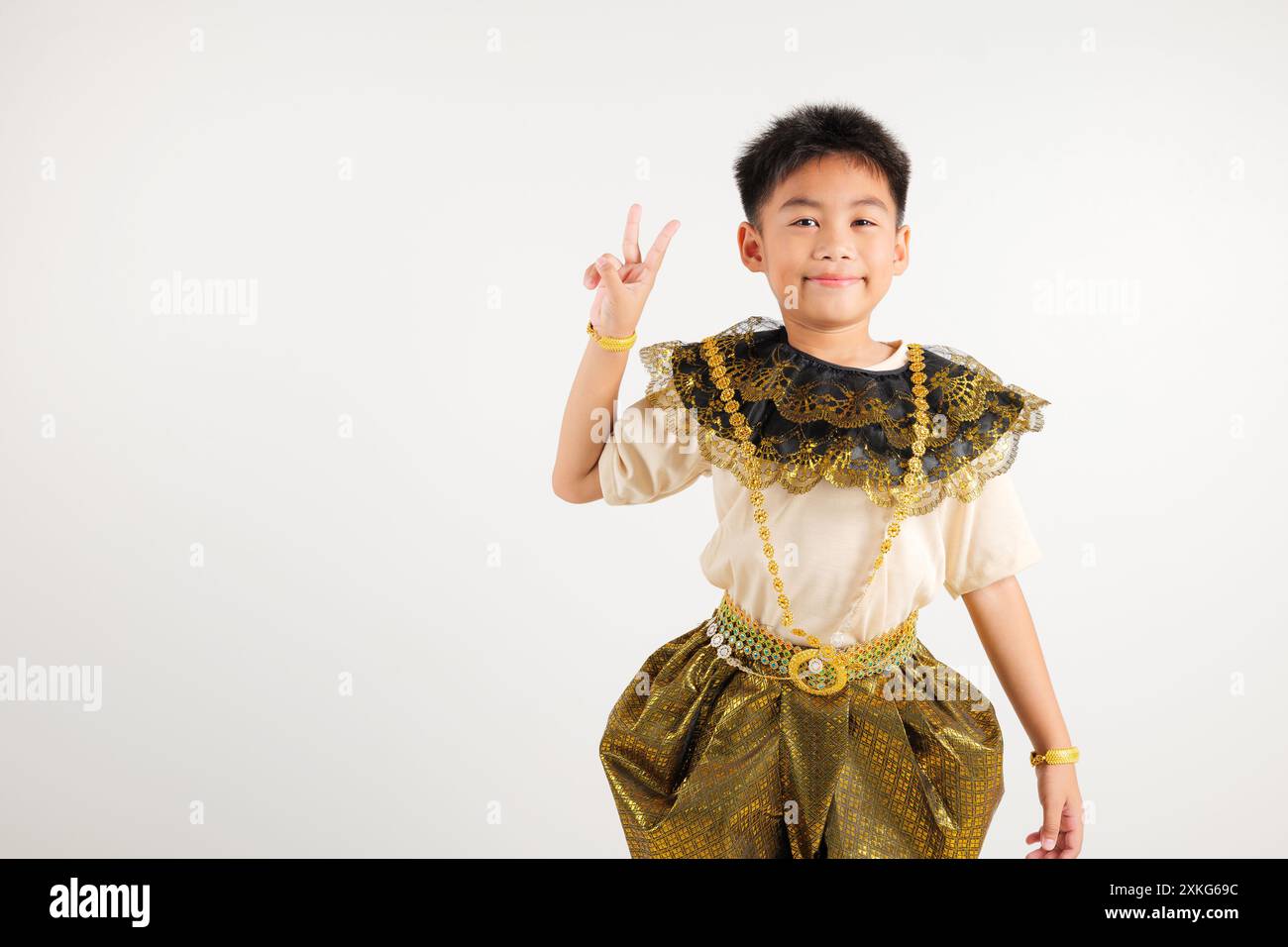 Portrait Thailand kid boy smiling traditional Thai dress costume ...