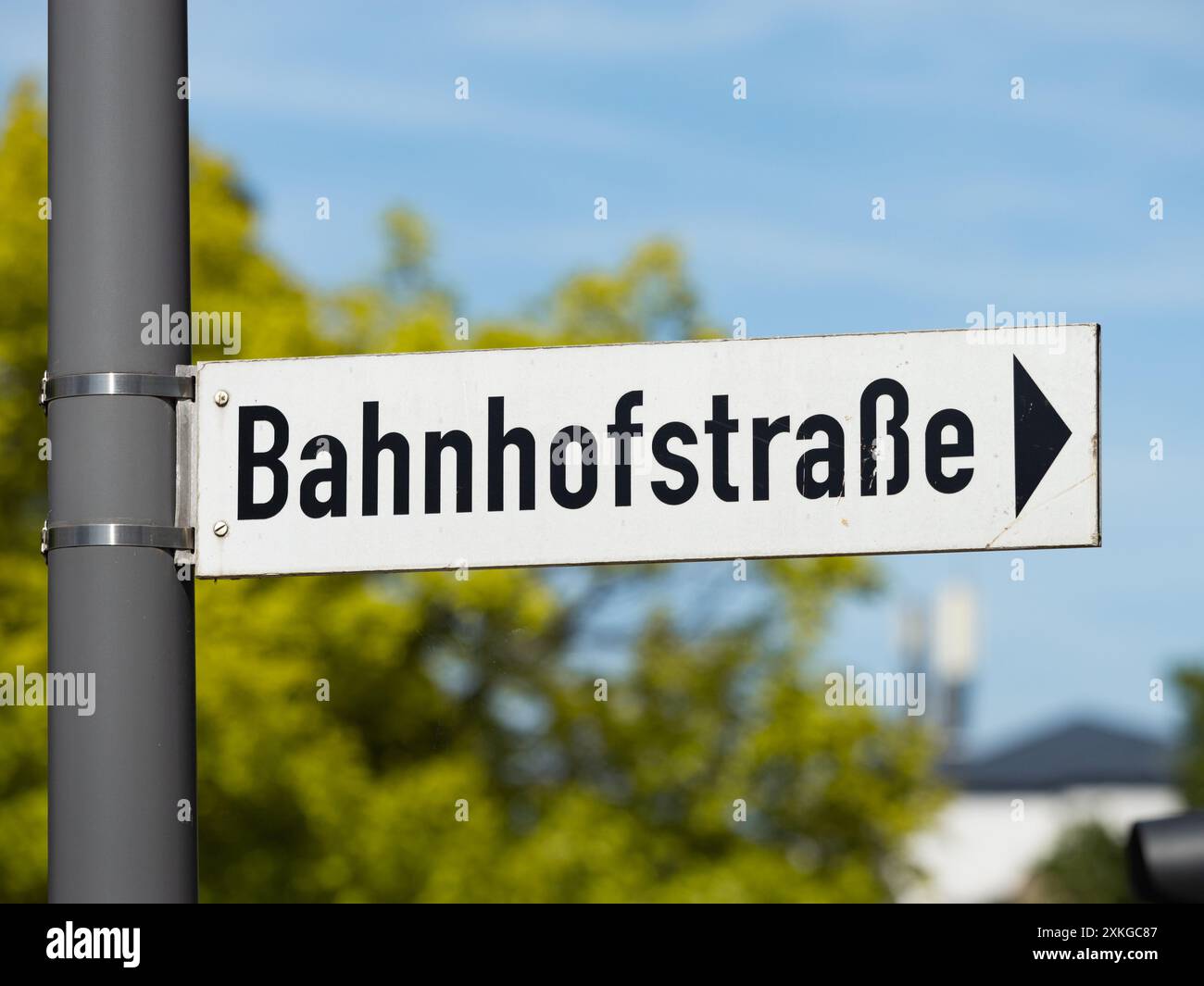 Station guide hi-res stock photography and images - Alamy