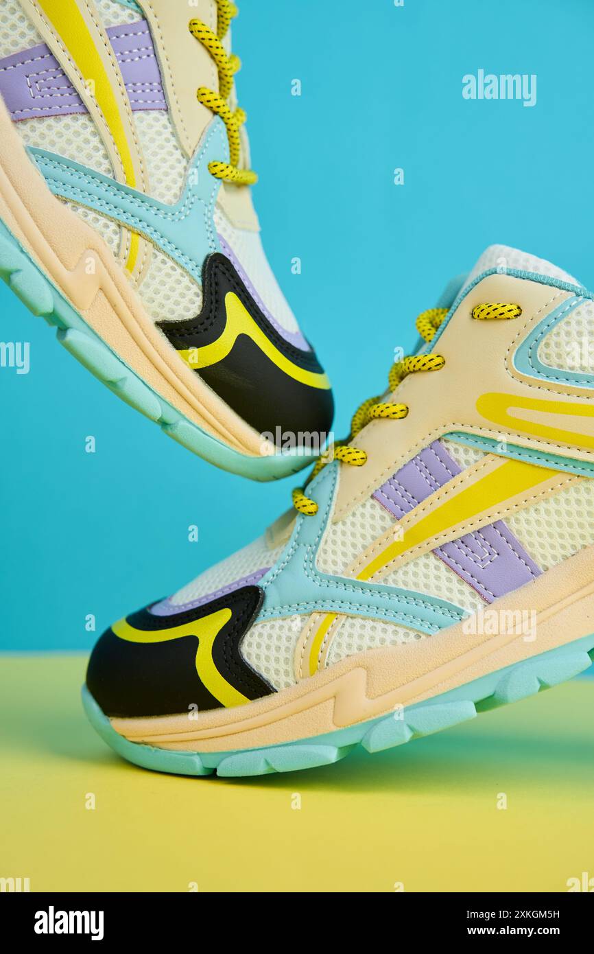 Sneakers shoes advert hi-res stock photography and images - Alamy