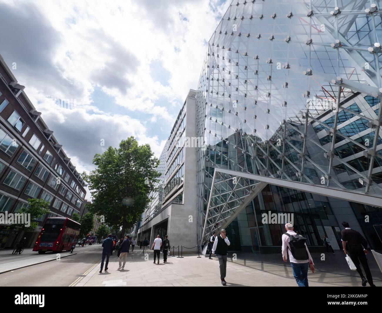 55 Baker Street London, offices of BDO, Knight Frank and Brevan Howard ...