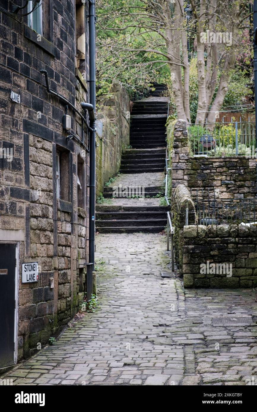 Holmfirth is a town in the Metropolitan Borough of Kirklees, West ...