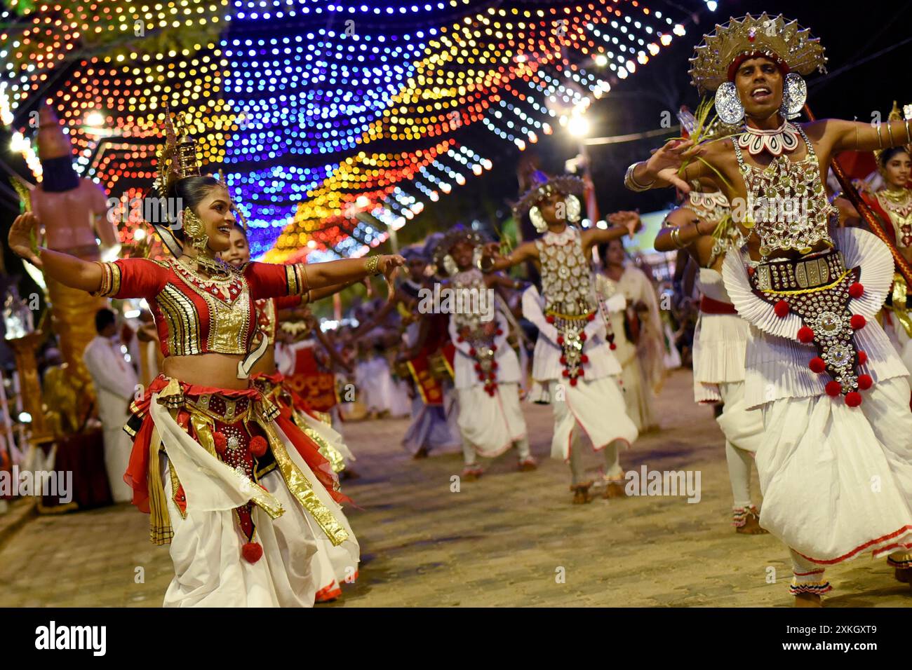 Katharagama, Sri Lanka. 21st July, 2024. People perform traditional ...