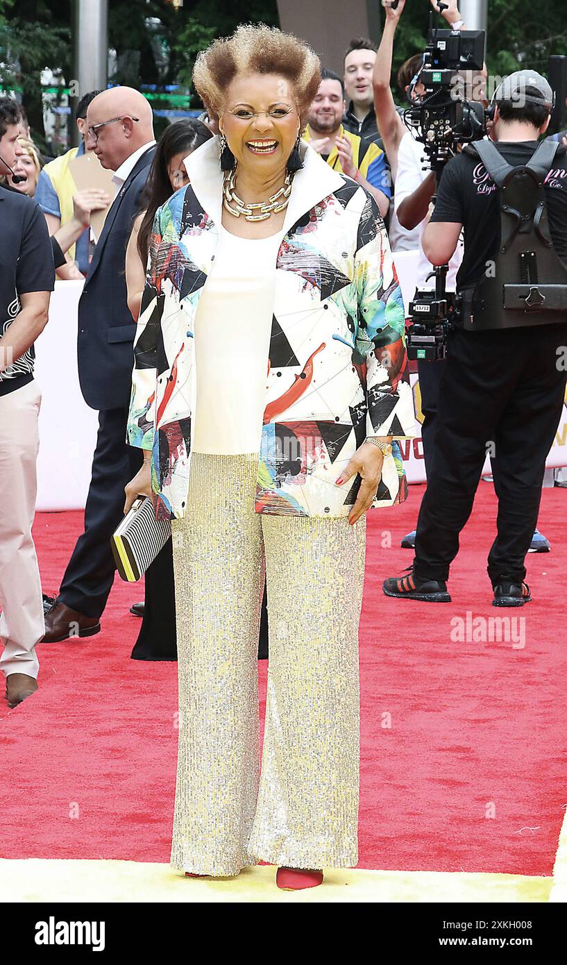 Leslie uggams in deadpool hi-res stock photography and images - Alamy