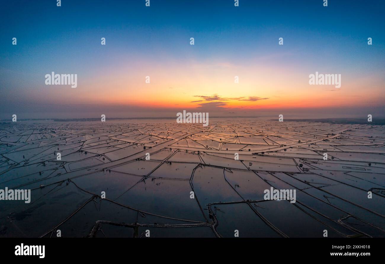 Chuon Lagoon, Hue belongs to the largest lagoon system in Vietnam ...