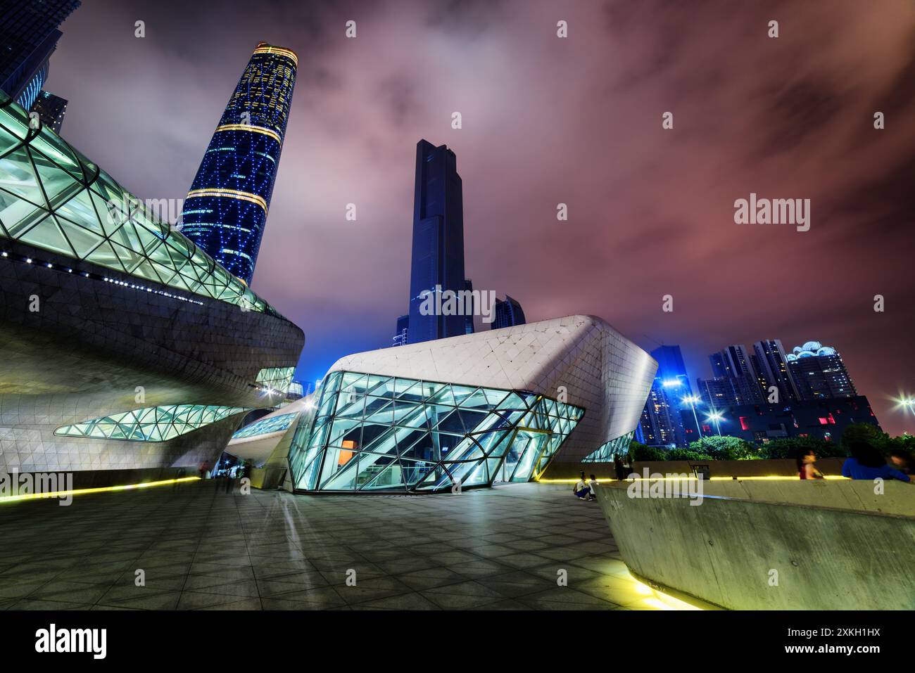 Amazing night view of the Guangzhou Opera House, China Stock Photo - Alamy