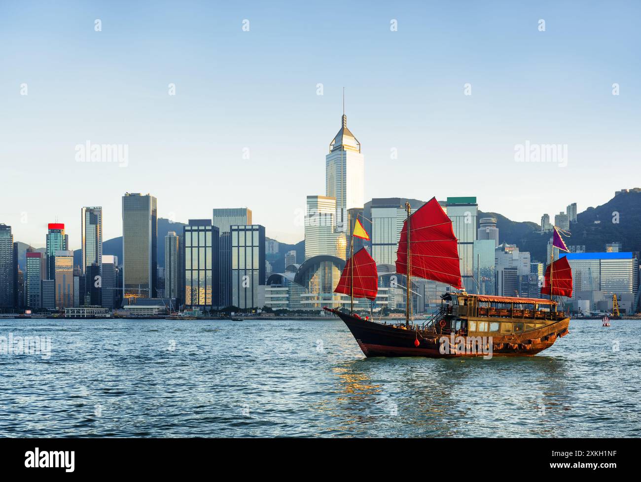 Chinese sailing ship hi-res stock photography and images - Alamy