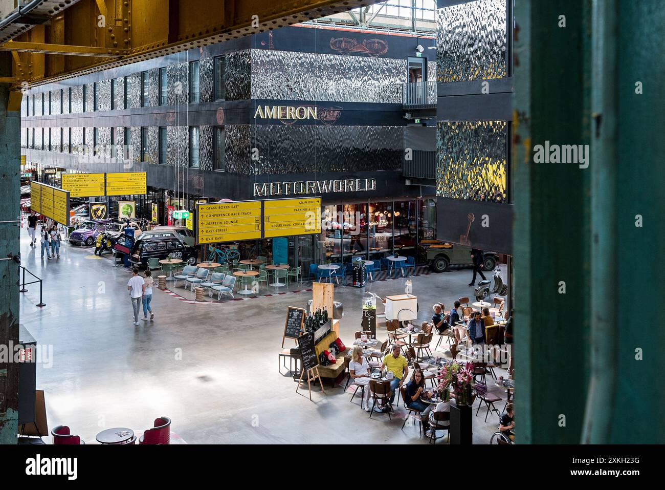 Motorworld hi-res stock photography and images - Alamy