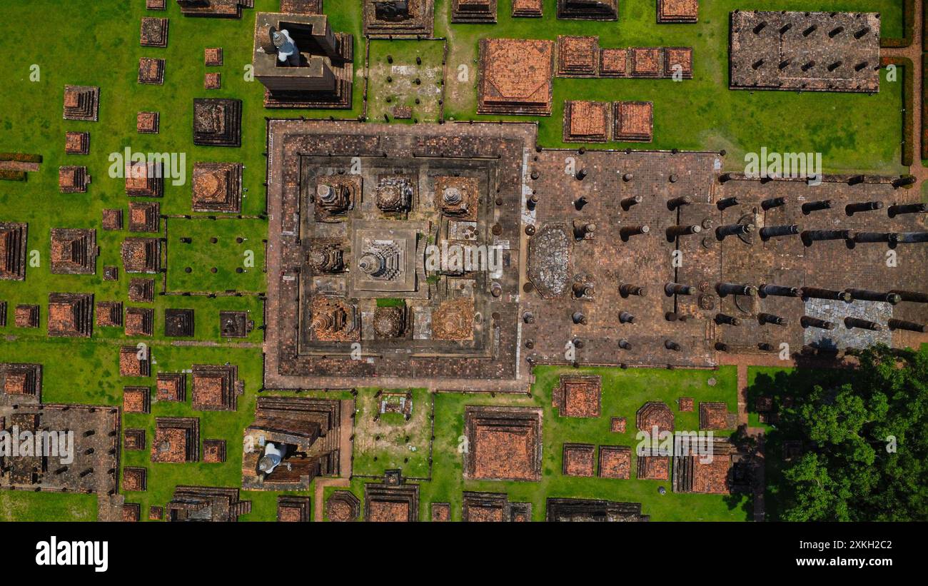 Thailand temple 4k hi-res stock photography and images - Alamy