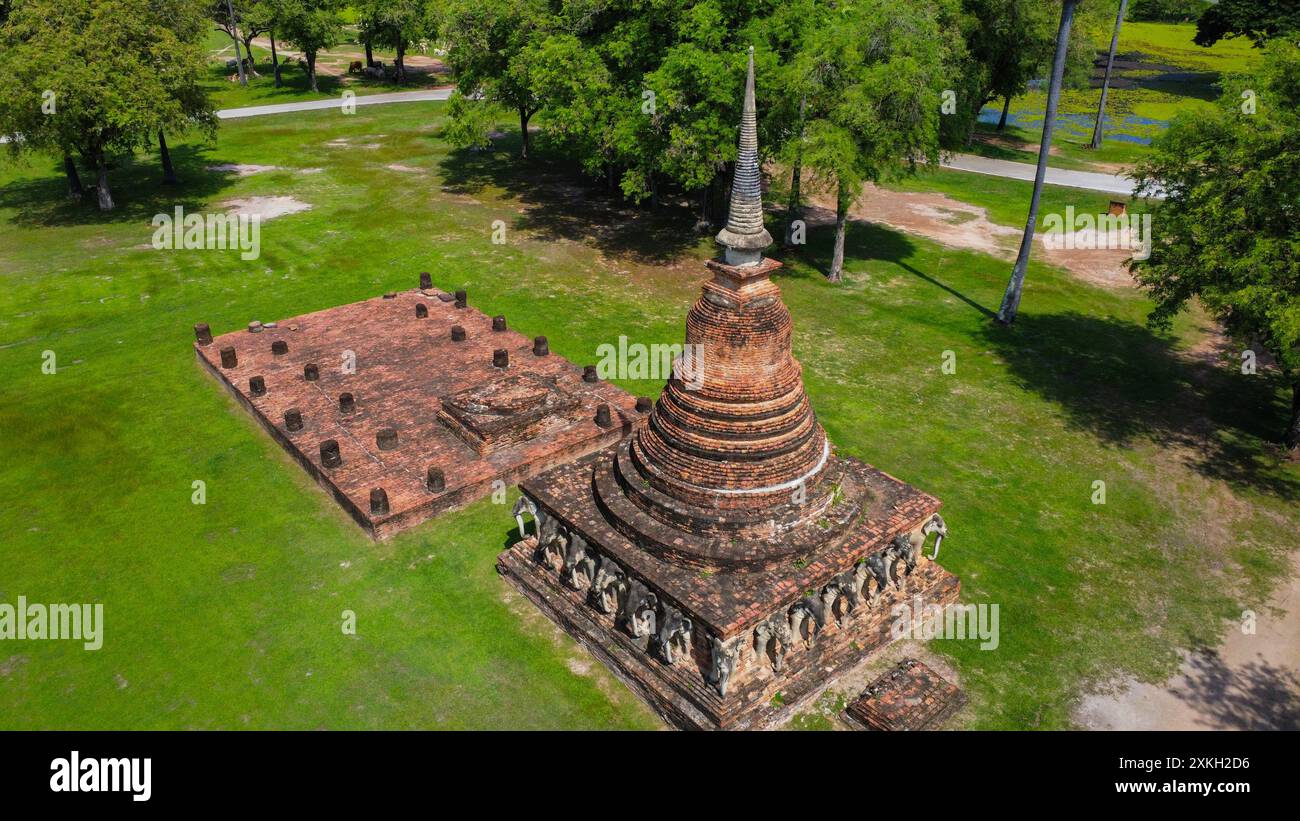 Thailand temple 4k hi-res stock photography and images - Alamy