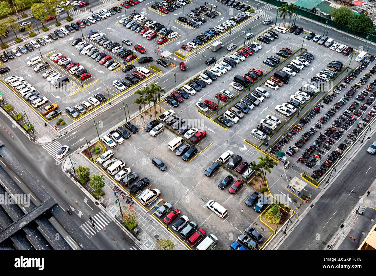 Parking lot layout, Bonifacio Global City, BGC, Manila, Philippines ...