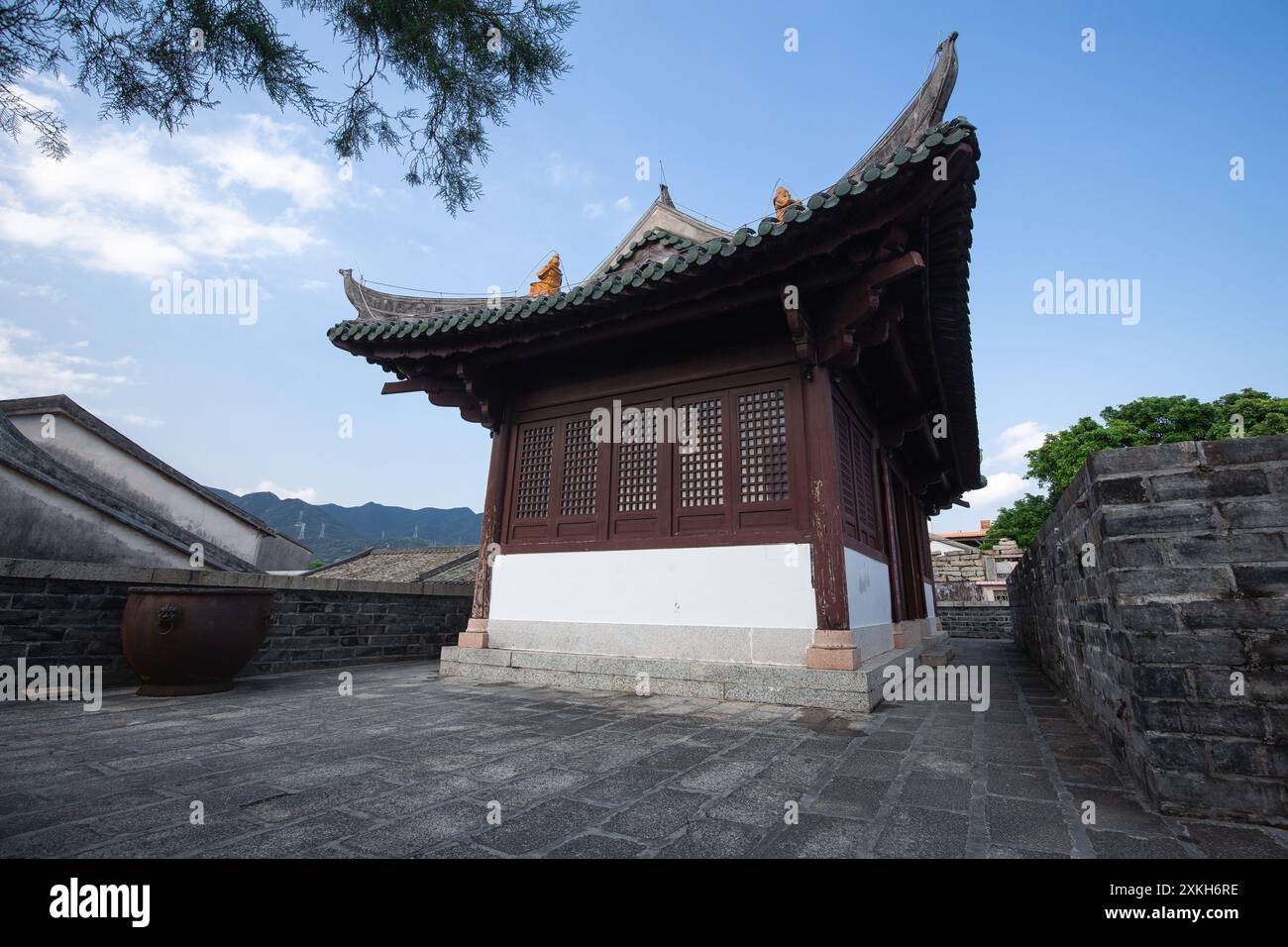 Shenzhen china history hi-res stock photography and images - Alamy