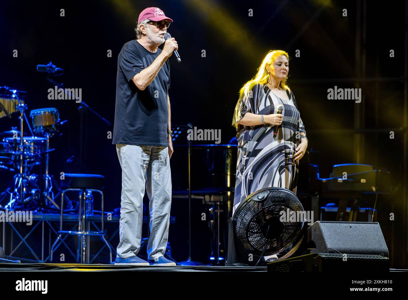 Italian singer Music Concert - Francesco De Gregori dal vivo 2024 ...