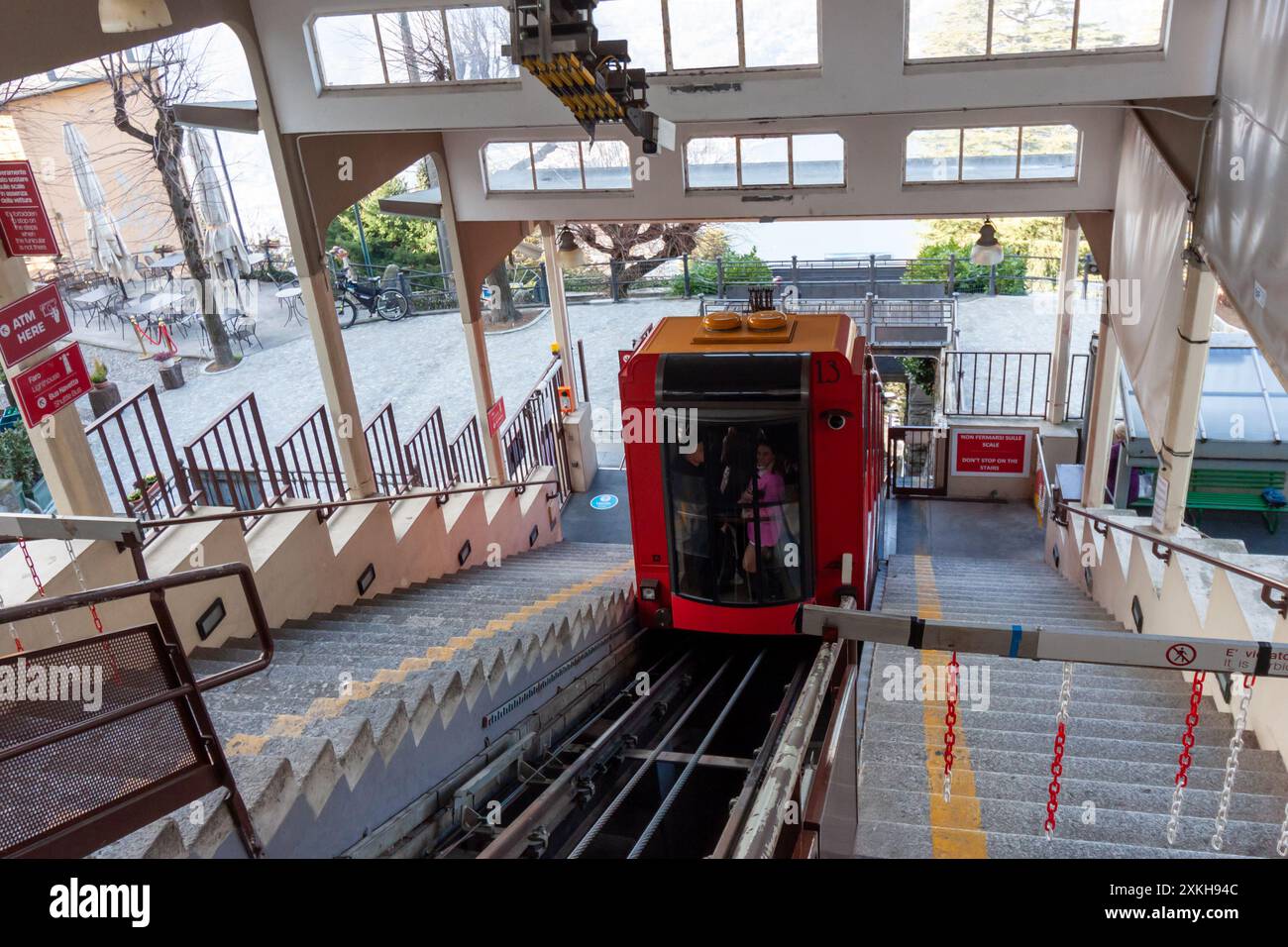 The como brunate cable car hi-res stock photography and images - Alamy