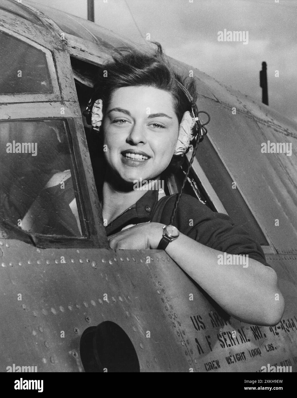 Elizabeth L. Gardner, member of the Women Airforce Service Pilots Stock ...