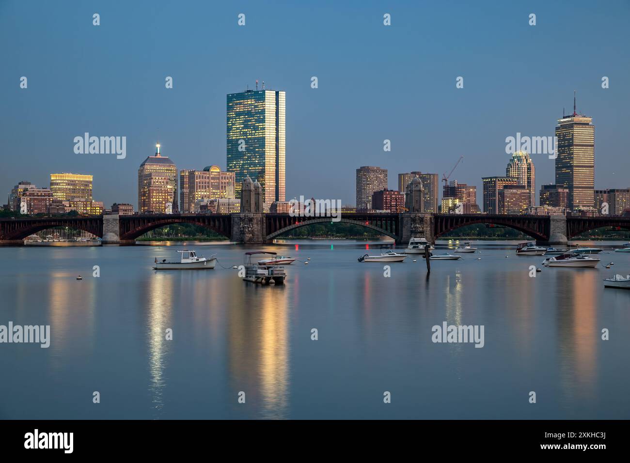 Skyline, Longfellow Bridge, boats and Charles River, Boston ...
