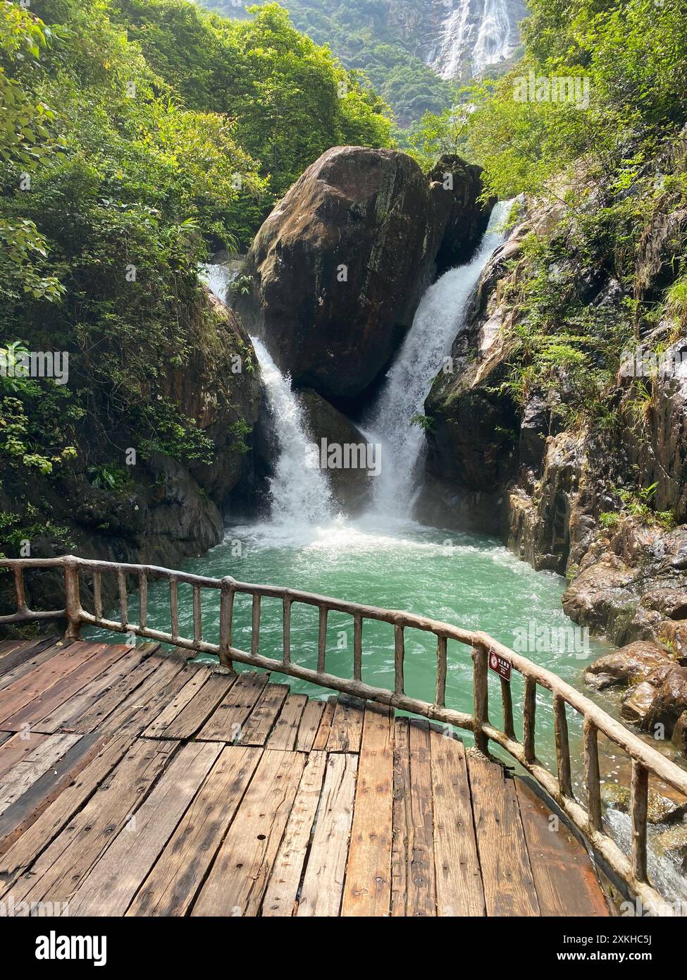 Guangzhou forest hi-res stock photography and images - Alamy