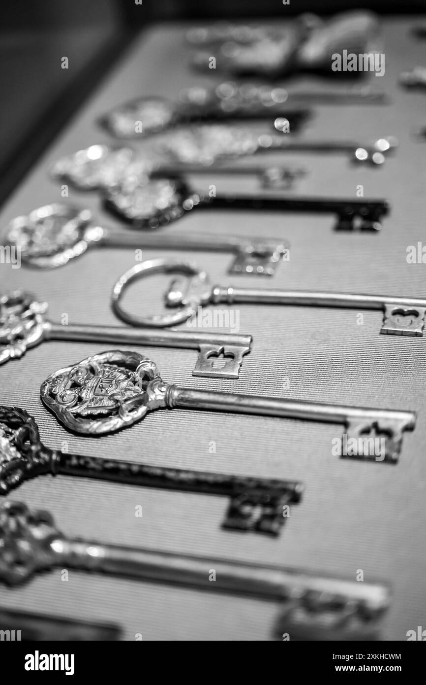 Medieval door keys hi-res stock photography and images - Alamy